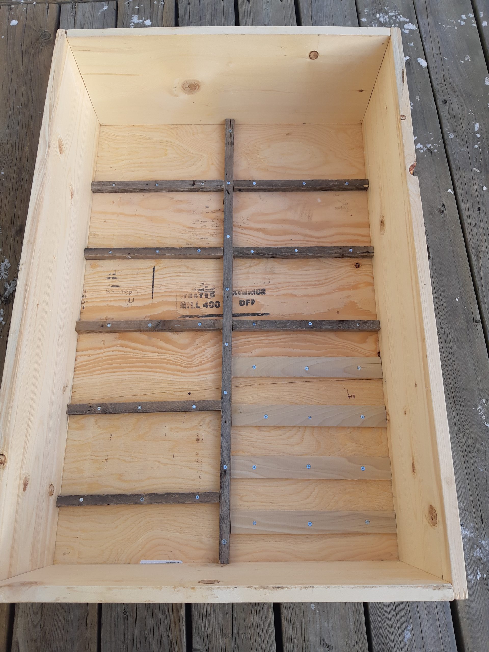 The completed threshing box as per Dan Jason’s specifications